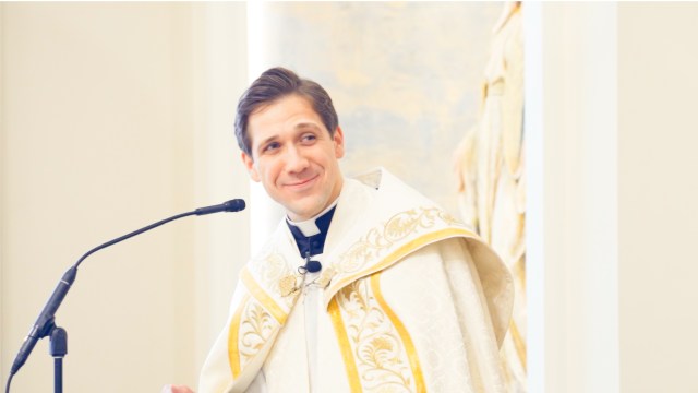 Exclusive: Fr. David Michael Moses fills us with hope