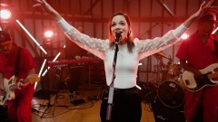 Sarah Kroger releases music video for 2020 hit “Monument”