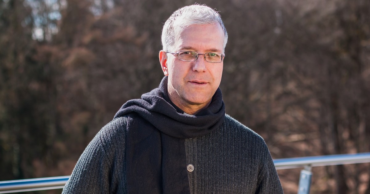 Prolific composer priest sings new hymn of Psalm 23