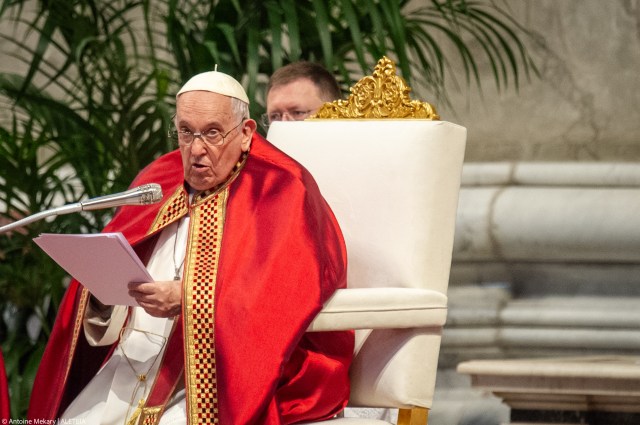 1-Word answers of Peter, Paul to “Who is Jesus for me?” (Pope’s homily)