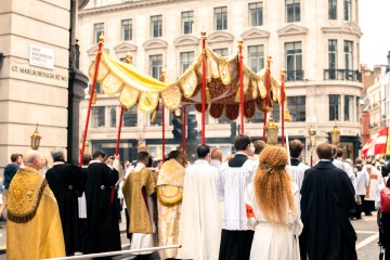 8 Popular Catholic traditions in Europe for your agenda