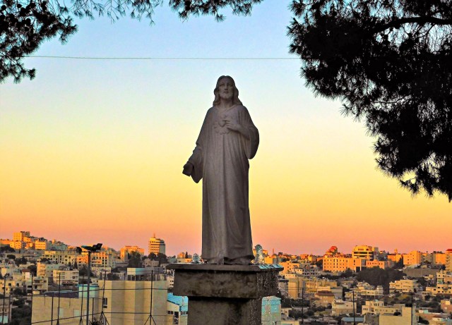 3-Point Mass prep: Jesus waits for us; vacation with him