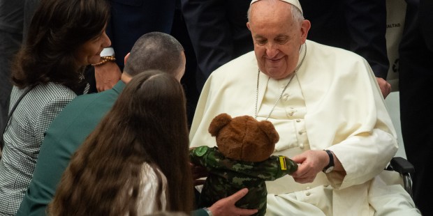 Pope sees 1st Native American saint as model to share Gospel