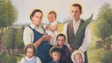 DC shrine hosts 1st-class relics of Blessed Ulma family