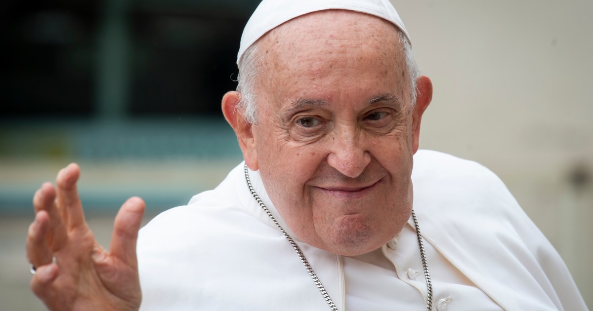 Pope: To be a pastor one first needs to be a deacon