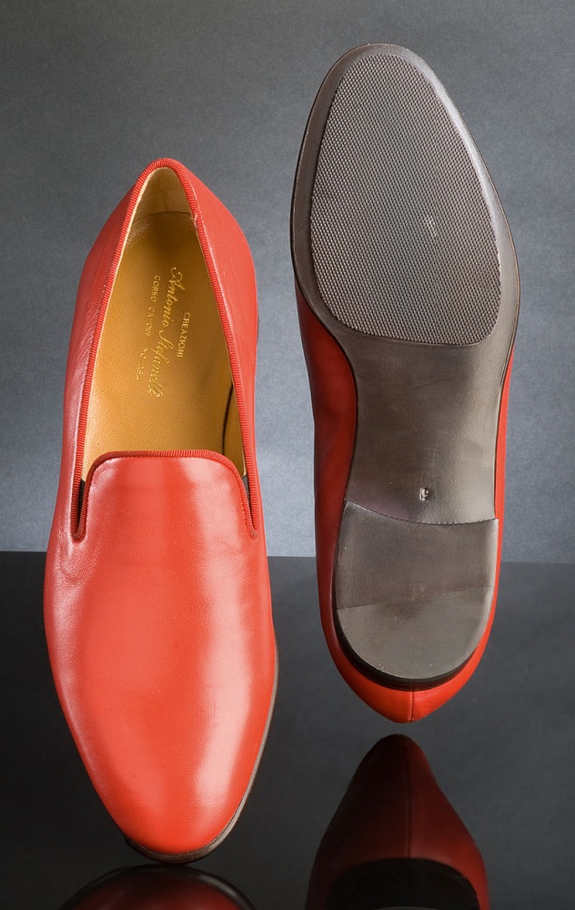 The ancient craft of the pope's shoemaker