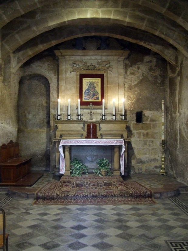 Formed from the ground: Visit this gorgeous "cave church"