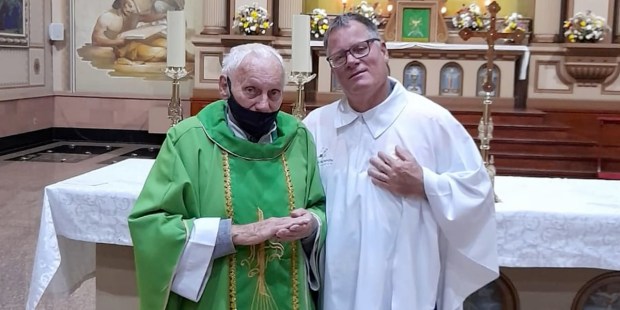 87-year-old priest witnesses son's diaconate ordination