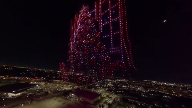 Christmas drone light show breaks two Guinness World Records