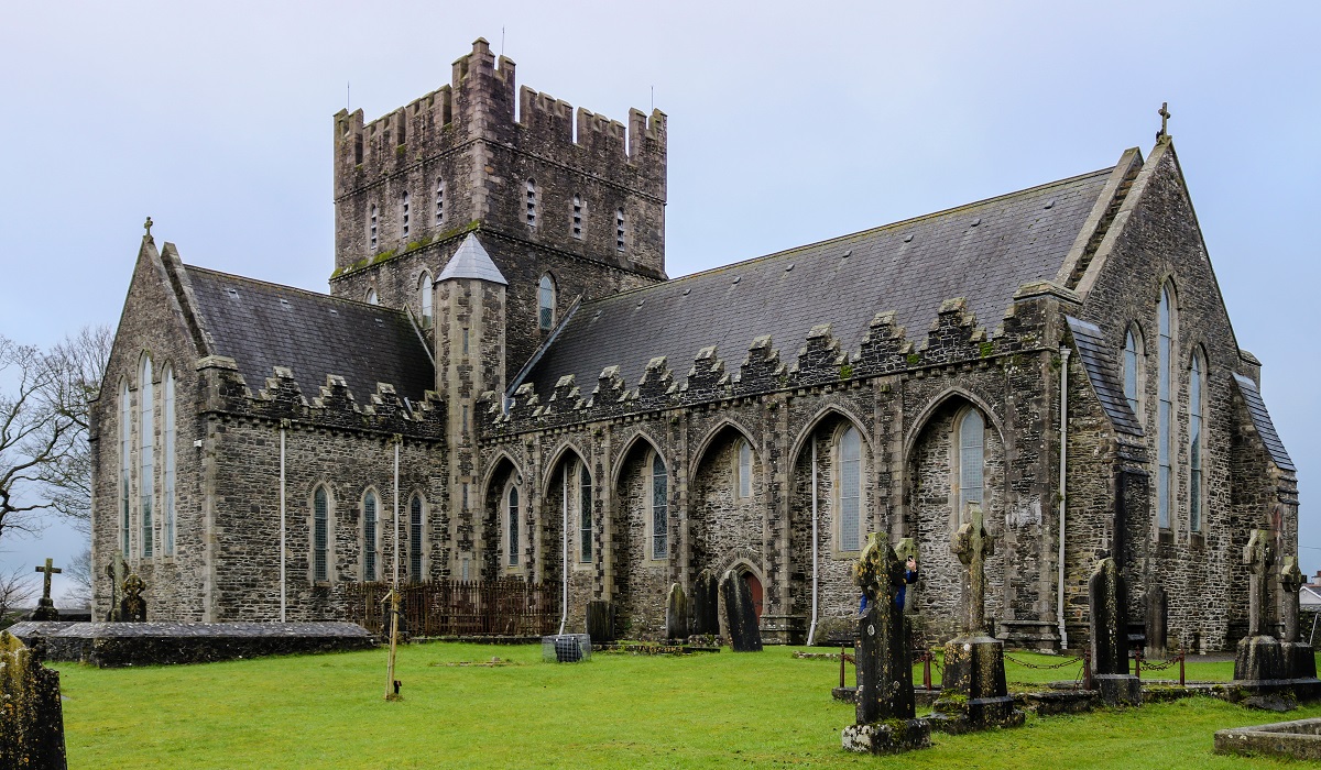 St. Brigid returns to Kildare, where she built her abbey