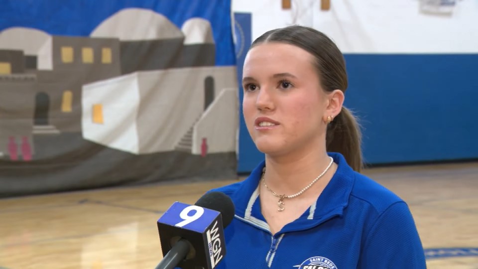 Catholic student races to raise funds to save school