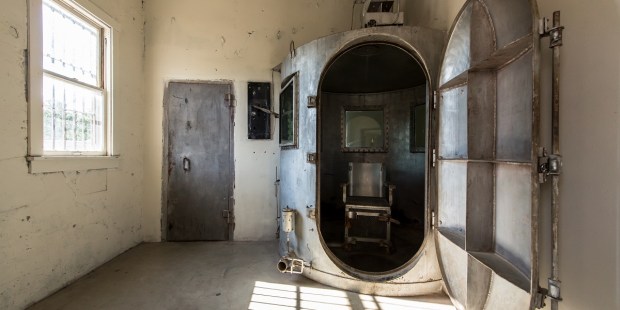 100 years of US experimentation with lethal gas executions