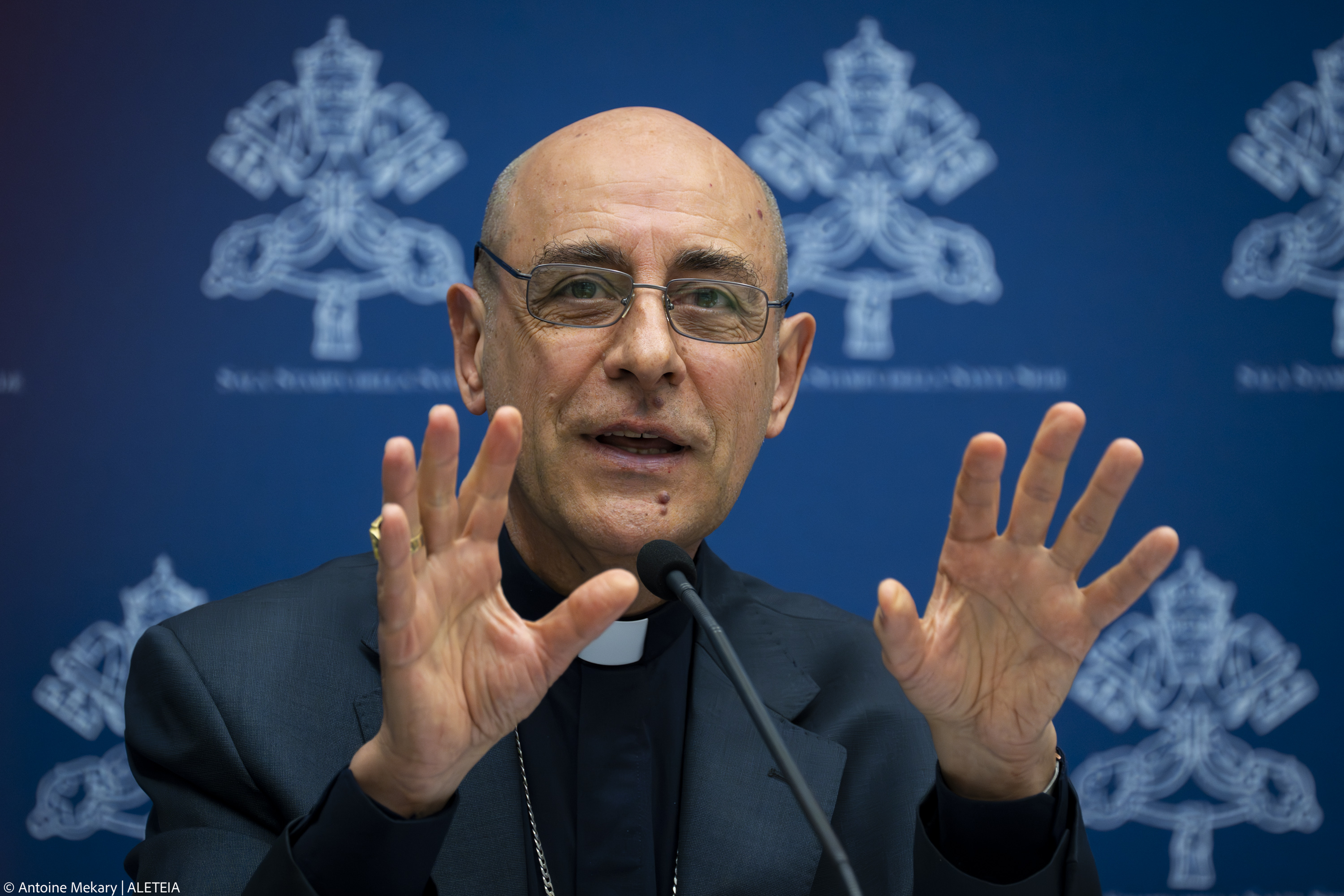 What does Vatican’s new declaration on human dignity say?