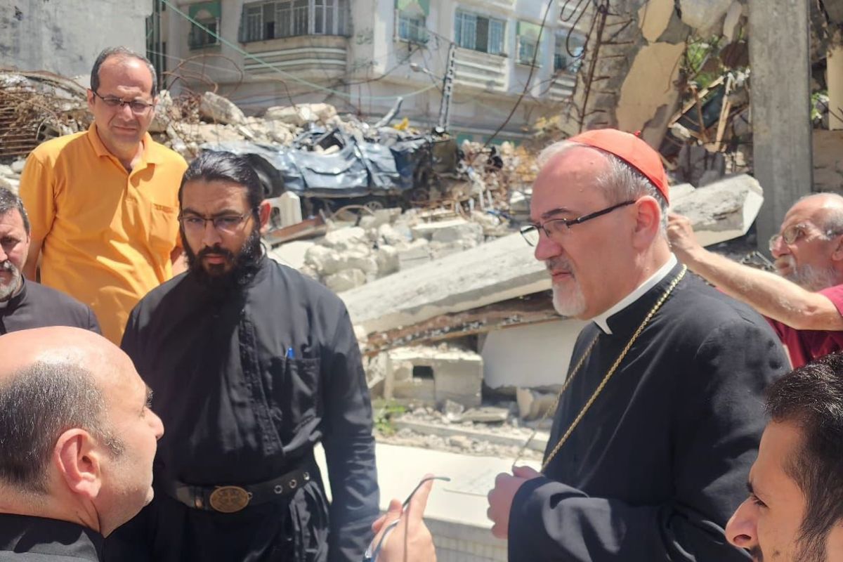 Gaza's priest: "We rely above all on Adoration"