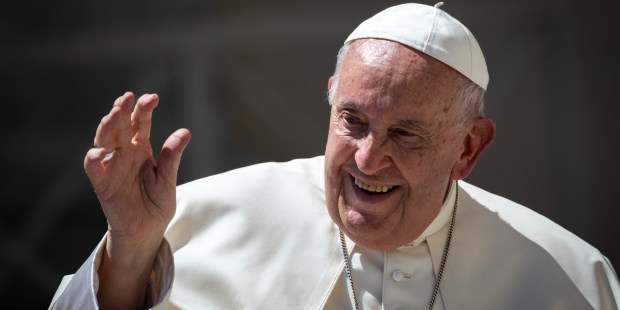 Pope to meet Stephen Colbert, Jimmy Fallon, other comedians