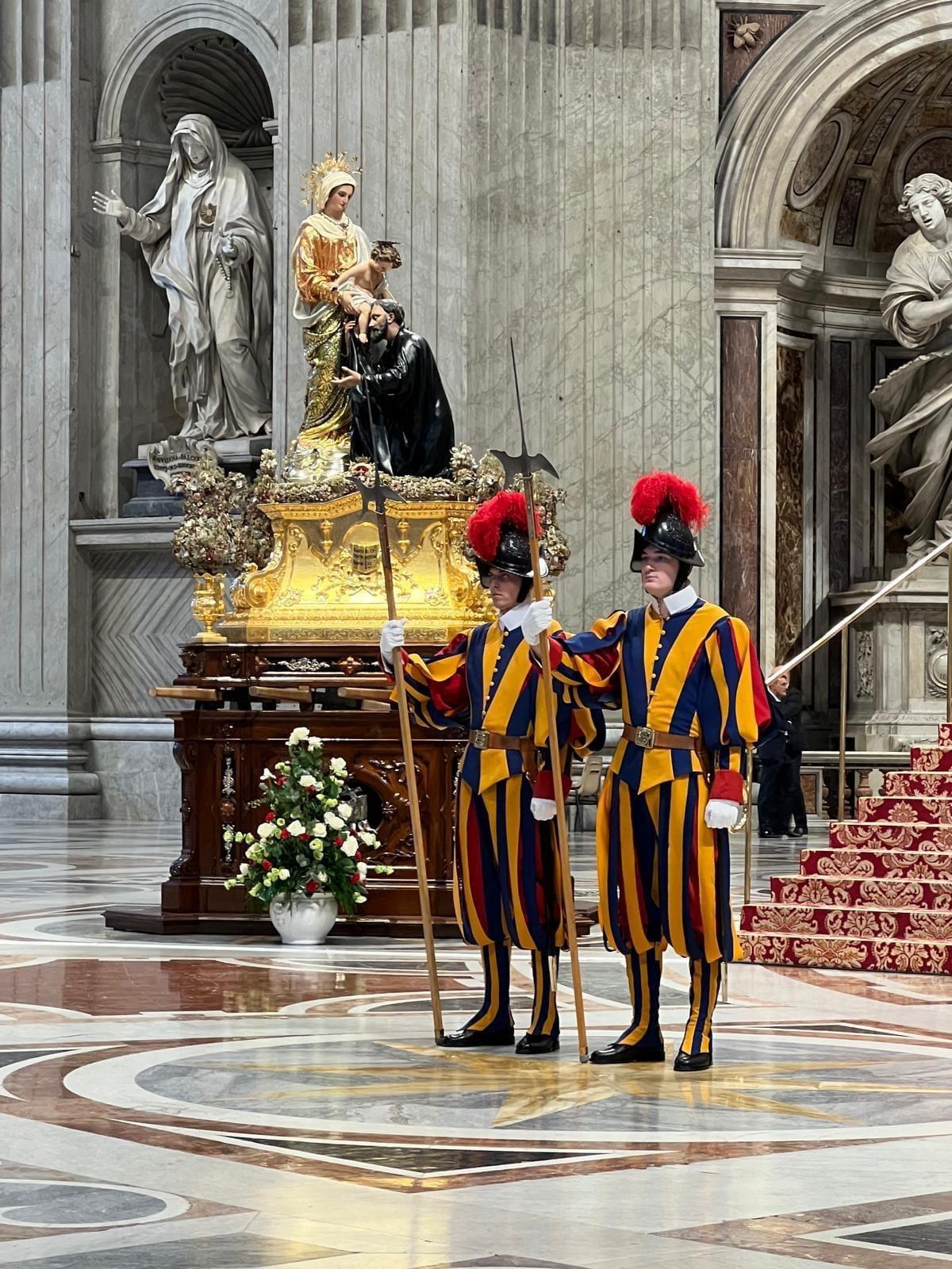 Pope blesses Maltese statue of St. Cajetan in Rome