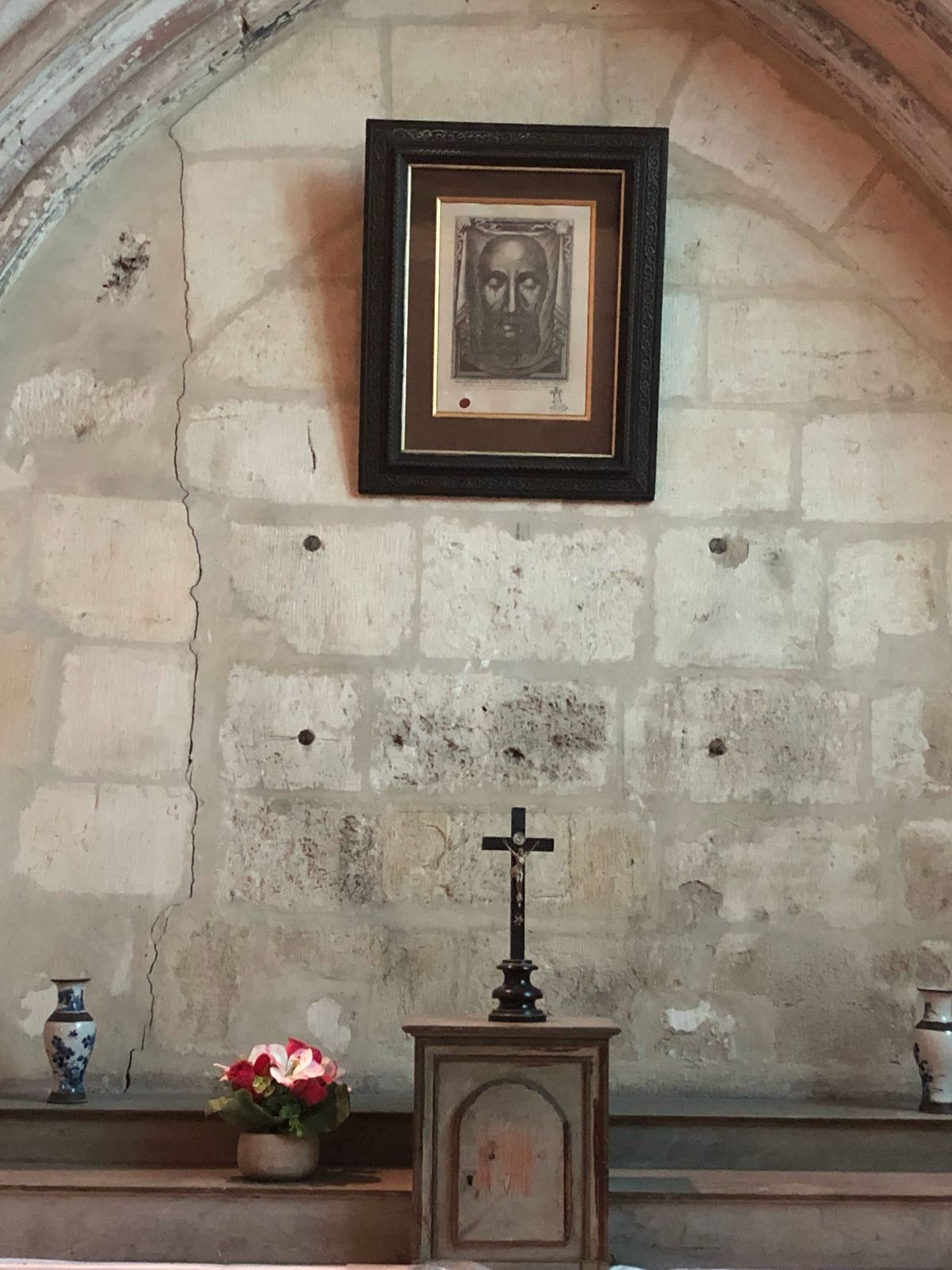 St. Thérèse's beautiful reflection on the Holy Face of Jesus