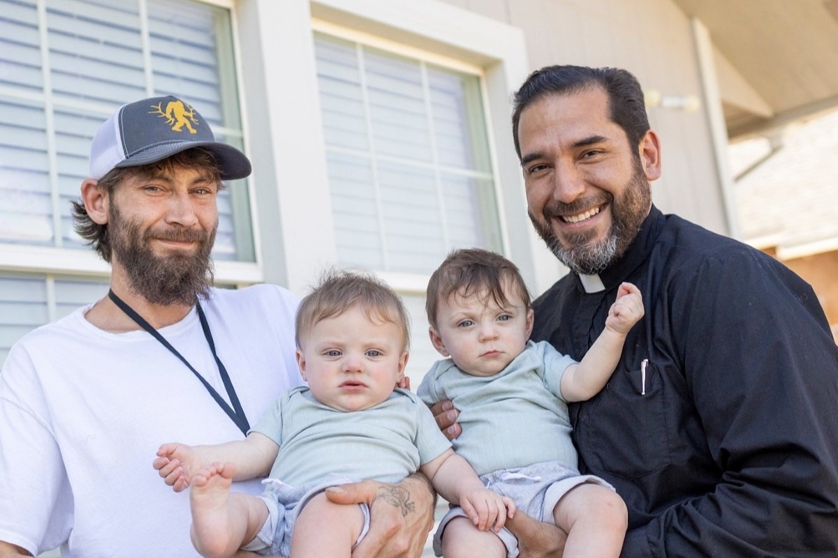 Did this newborn learn to praise God in the womb?