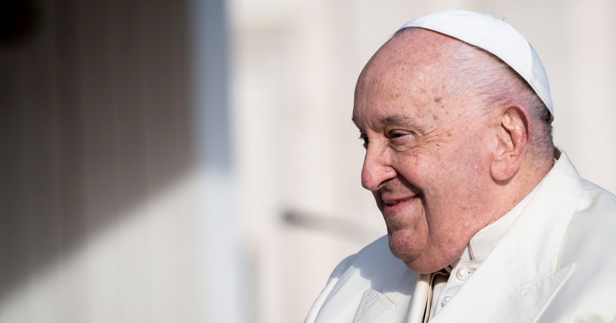 New book showcases Pope Francis’ love for poetry