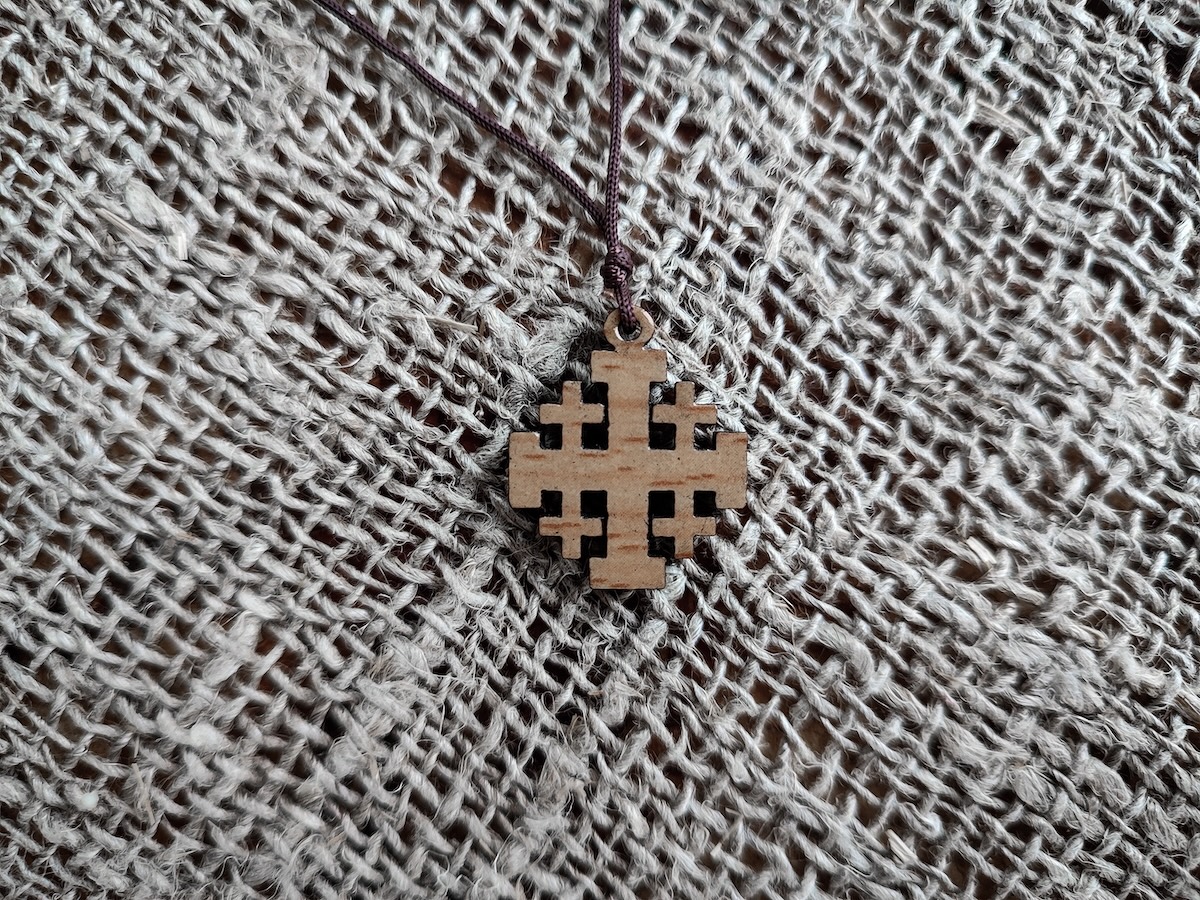 Catholic order clarifies meaning of Jerusalem Cross