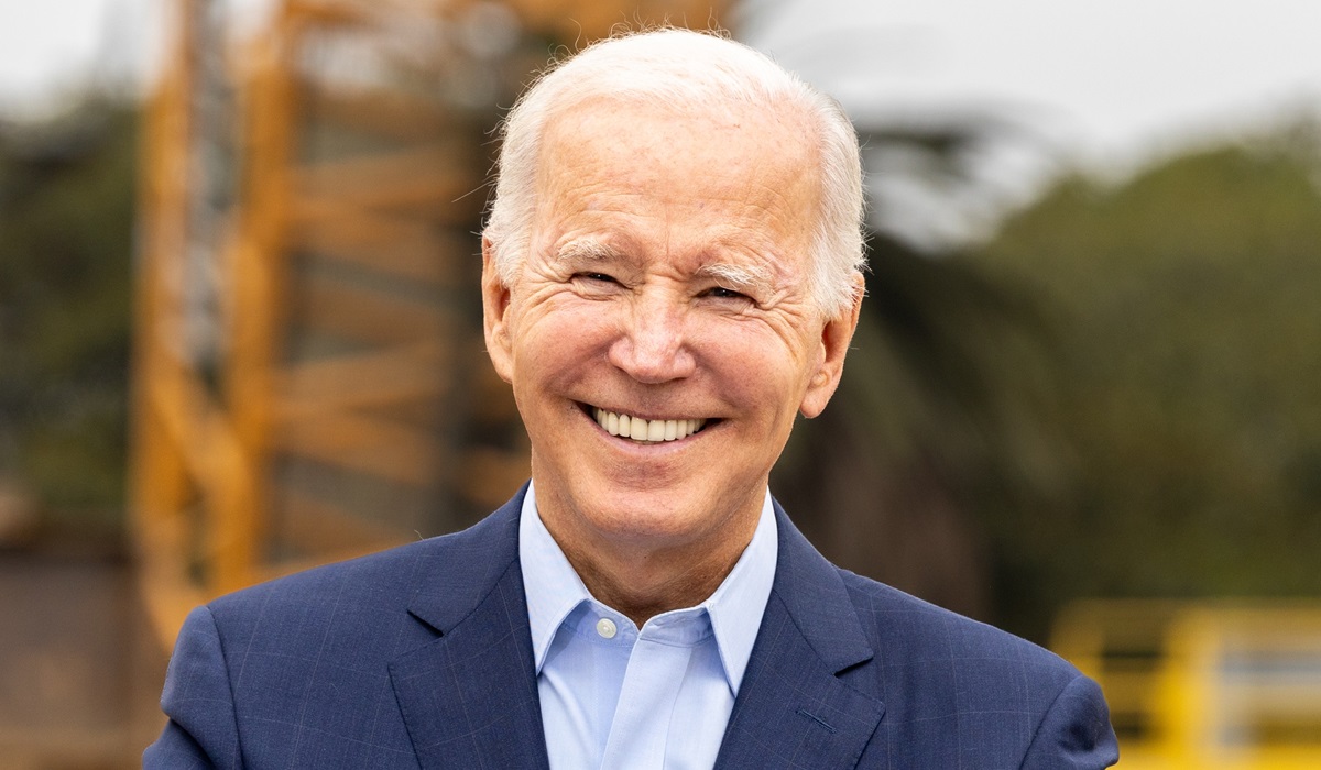 Biden gives Pope Francis the Presidential Medal of Freedom