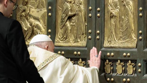 Pope opens first of Rome's five Holy Doors