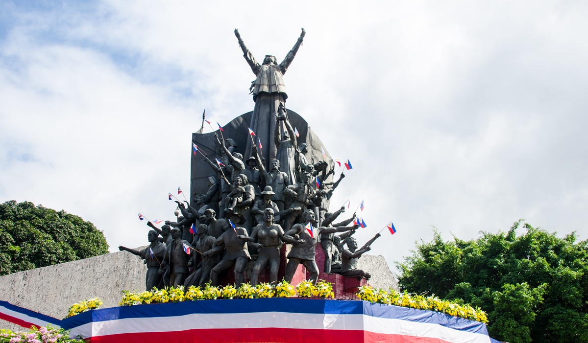 Filipino Catholics celebrate 39 years since EDSA Revolution