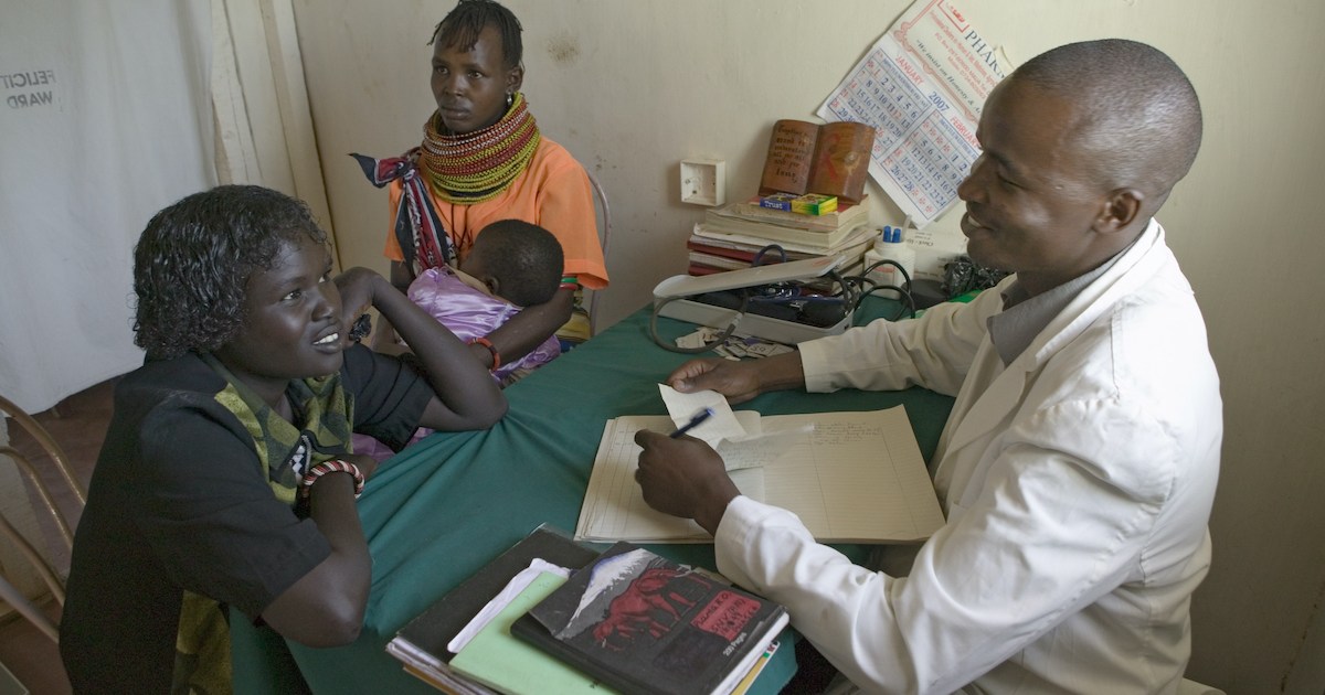 Pro-lifers plead for continued US funding of AIDS program