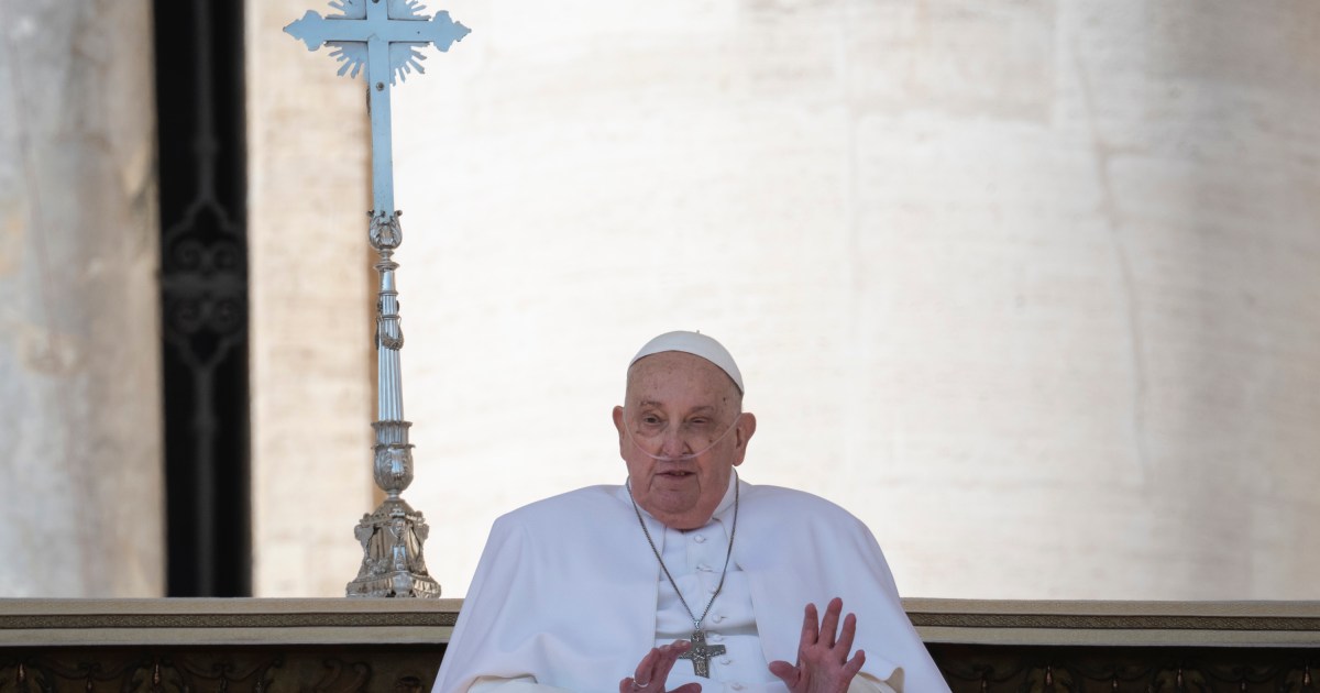 Pope “is doing very well,” says doctor Sergio Alfieri
