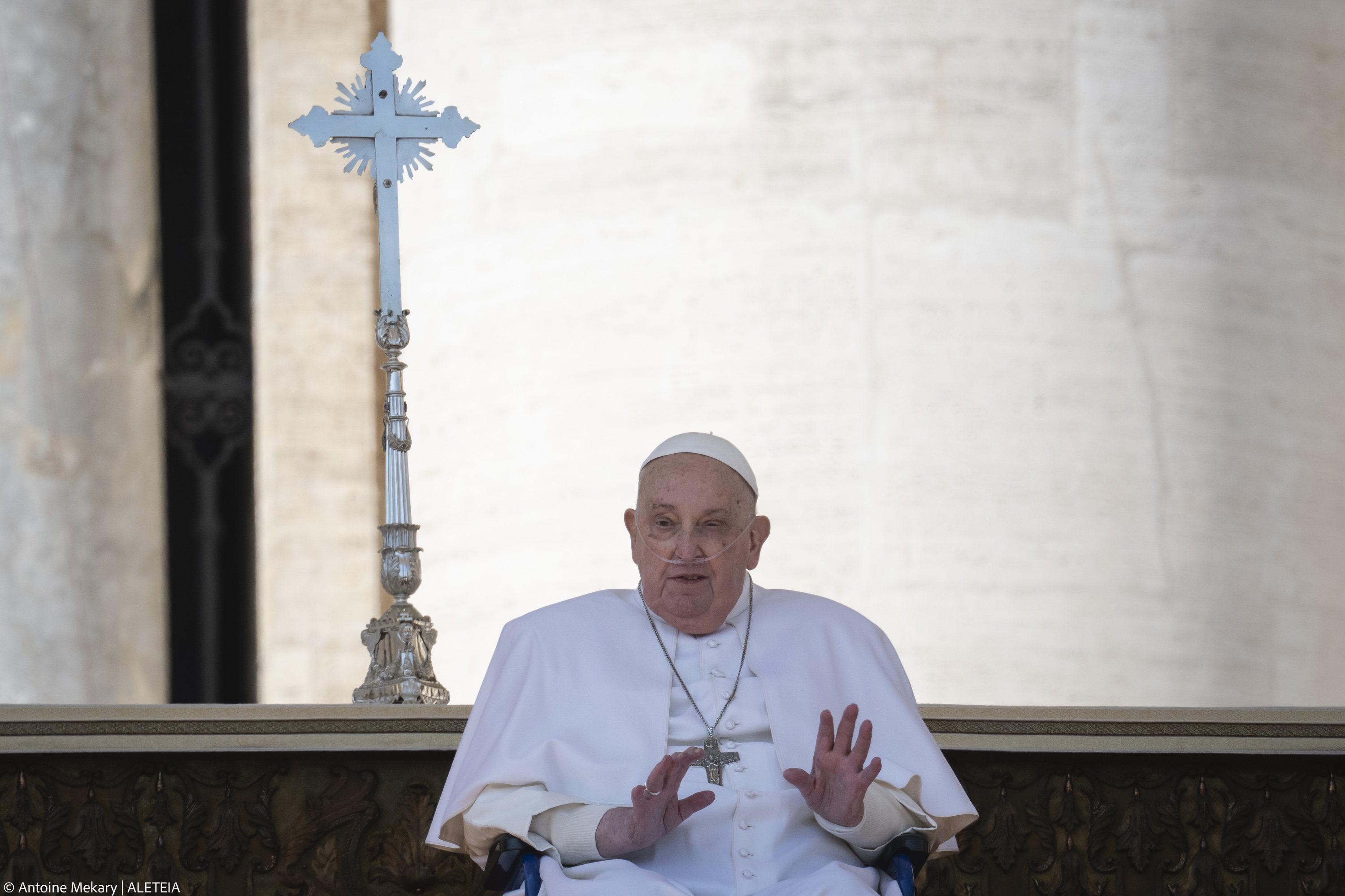 Pope visits St. Peter's, but not dressed as pope