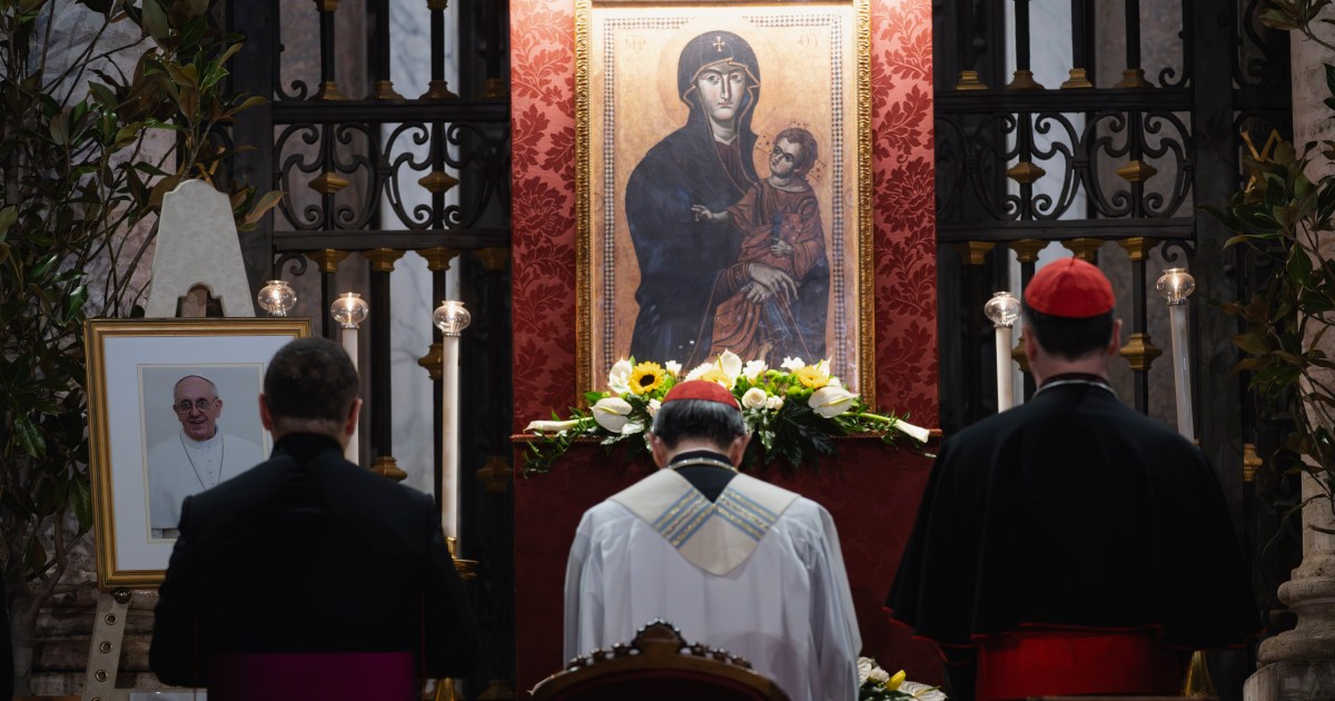 Church gathers in Rosary and Adoration, as Pope wanted