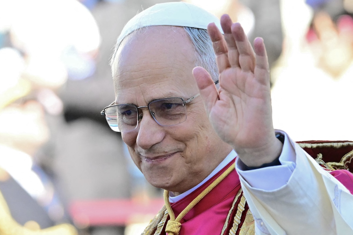 Pope praying after explosion "in the heart of my diocese"