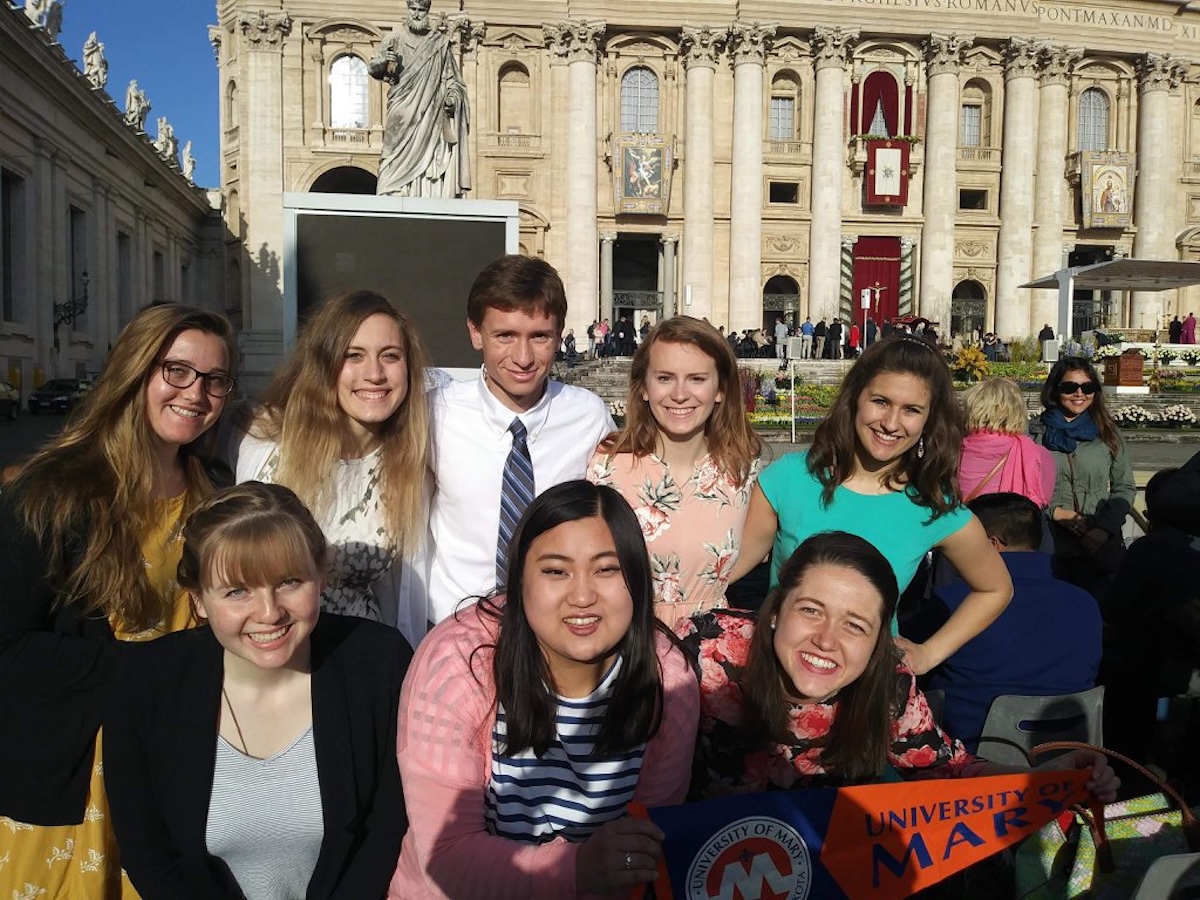 Students in Rome get more than they bargained for