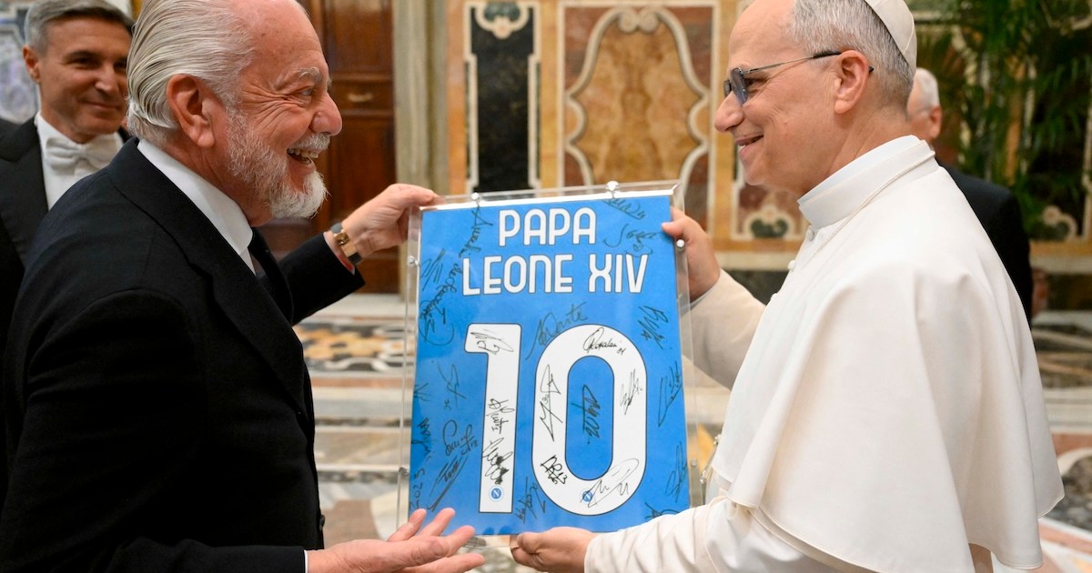 Pope Leo XIV jokes with Italian football (soccer) champions