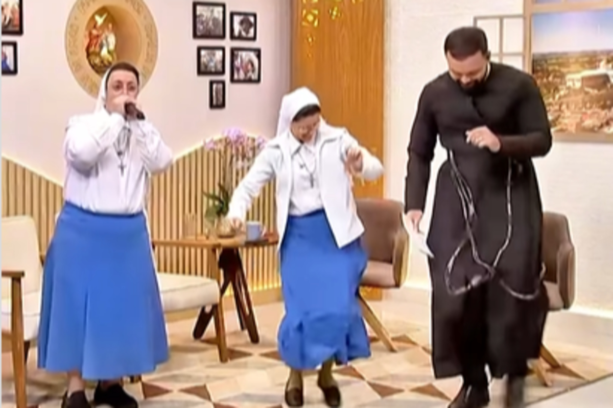 Meet the "Beatboxing Nuns of Brazil