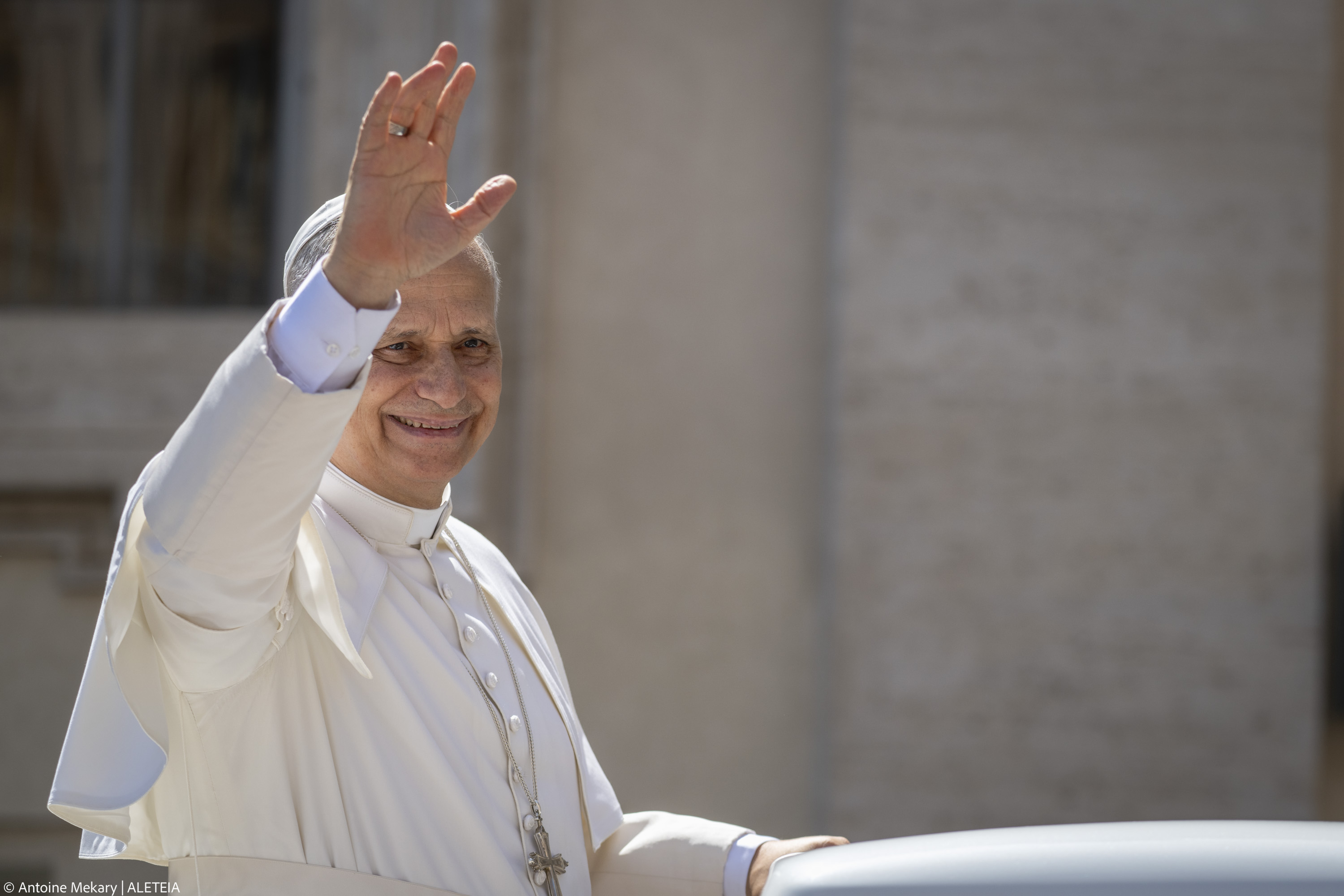 Vatican lights up the world with music and hope