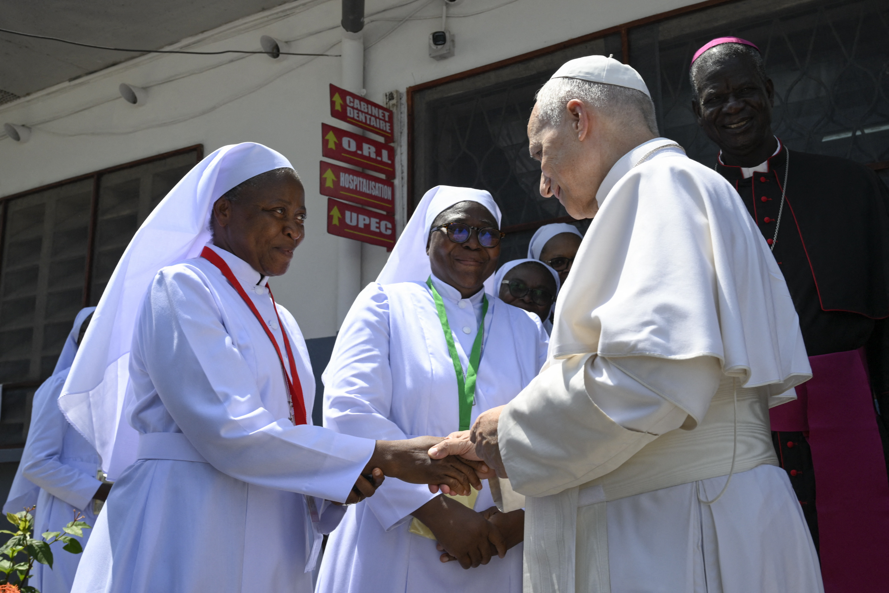 Pope has unscheduled meeting with Cameroon religious