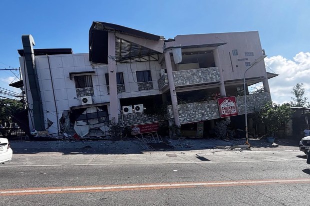 Parishes damaged in large earthquake in Philippines